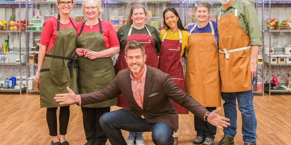 BRING ON THE HEAT: The Gingerbread Showdown • Magazine • Purchase College