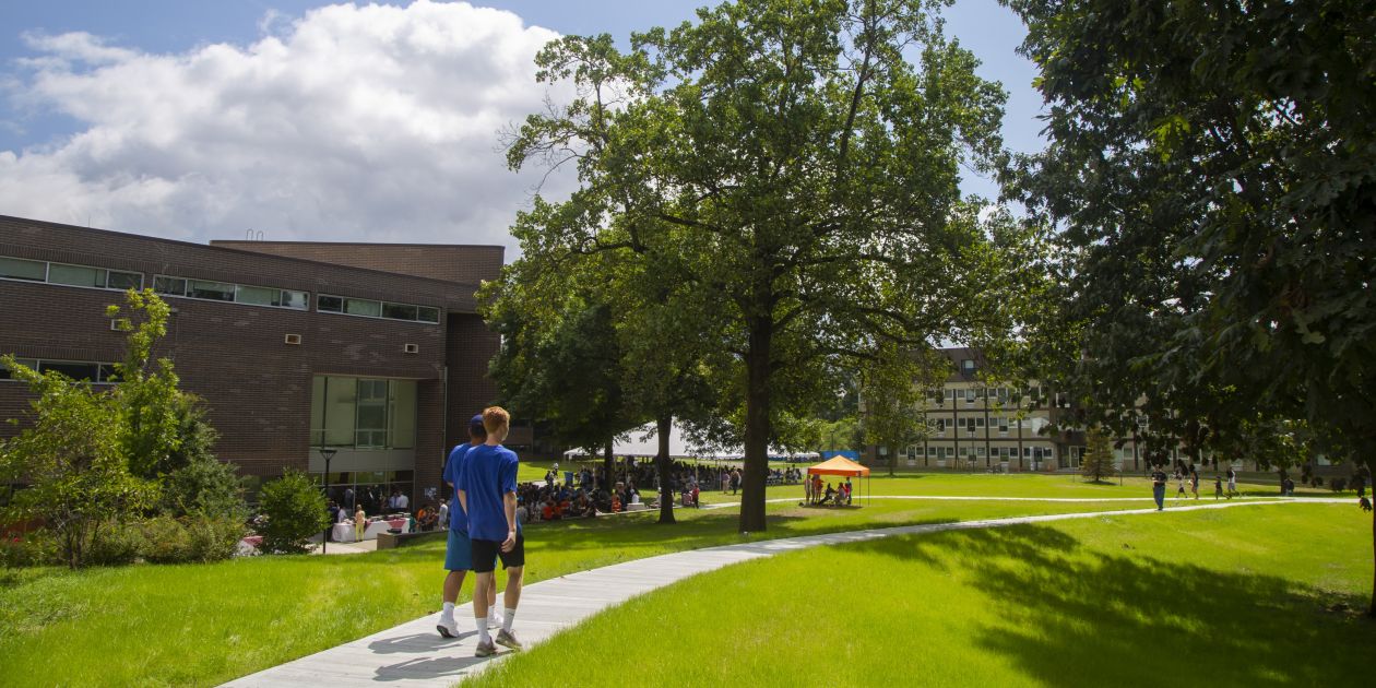 Virtual Room Tours • Living On Campus • Purchase College