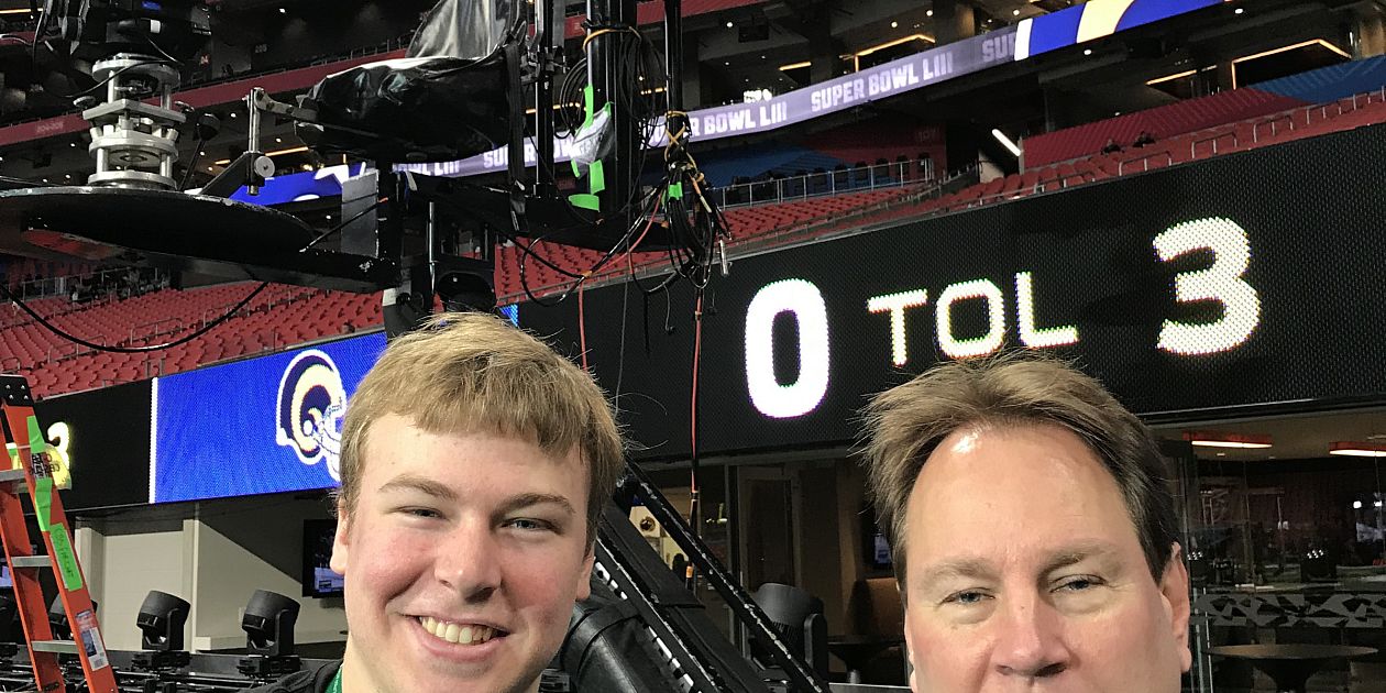 Declan Moore ’19 Interned at the Super Bowl • Theatre Design/Technology ...