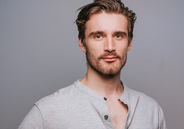 Carson Fox Harvey • Acting • Purchase College