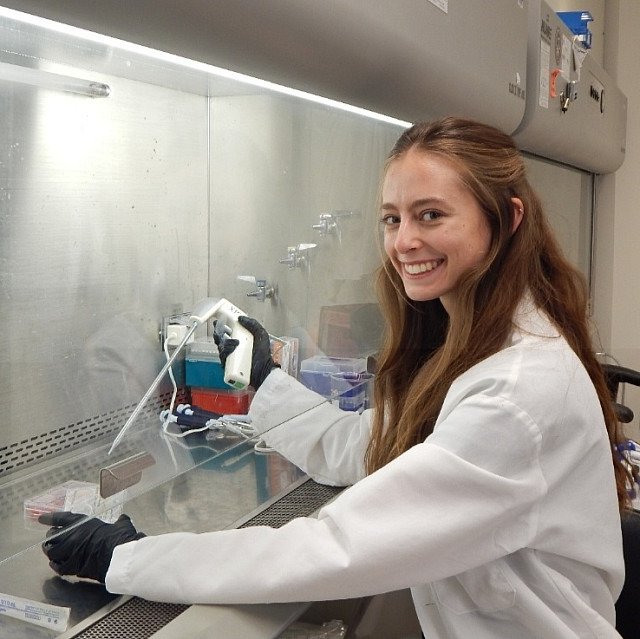 Mackenzie Sky ’23 • Biology • Purchase College