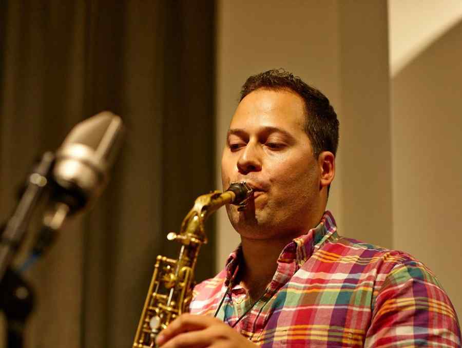 David De Jesus ’04 Plays on Grammy-Nominated Album • Conservatory of ...